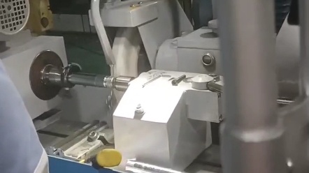 【长安拓瓦】TW-3080内外圆磨床,圆套小轴锥度磨外圆内孔,现场调试