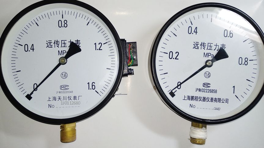 万用表测量远传压力表三根线的方法,其实相当于测量滑动电阻器