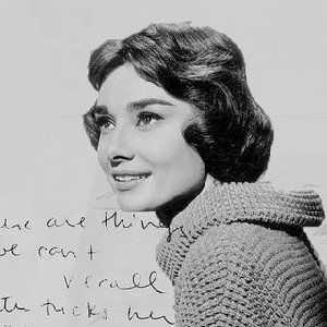 喜羊羊勇于尝试 