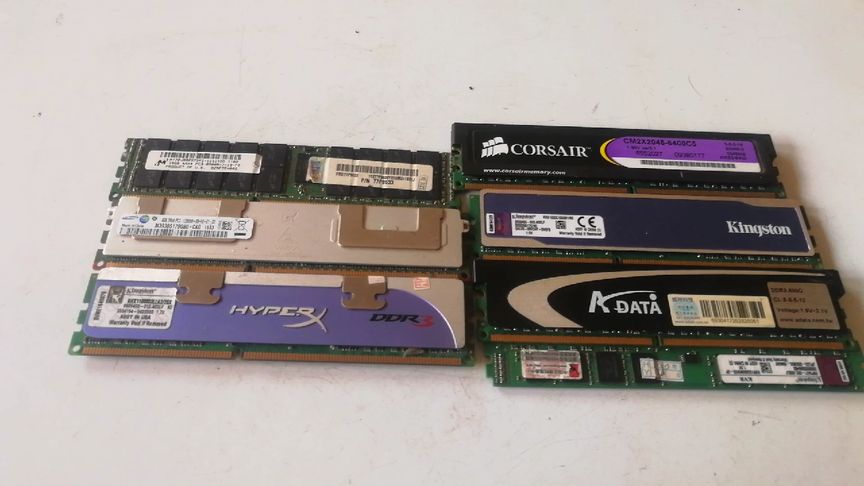 哇!内存尽然出DDR3 1G的了
