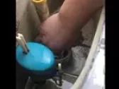 马桶水箱配件拆旧教程
