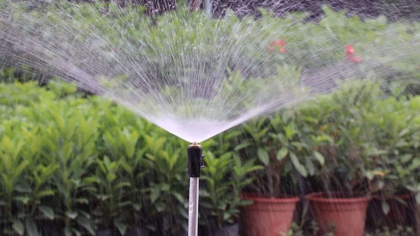 自动喷淋灌溉设备