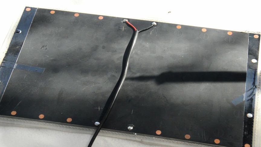 3v电池板如何给手机充电给usb设备供电,太阳能升压器稳压器使用