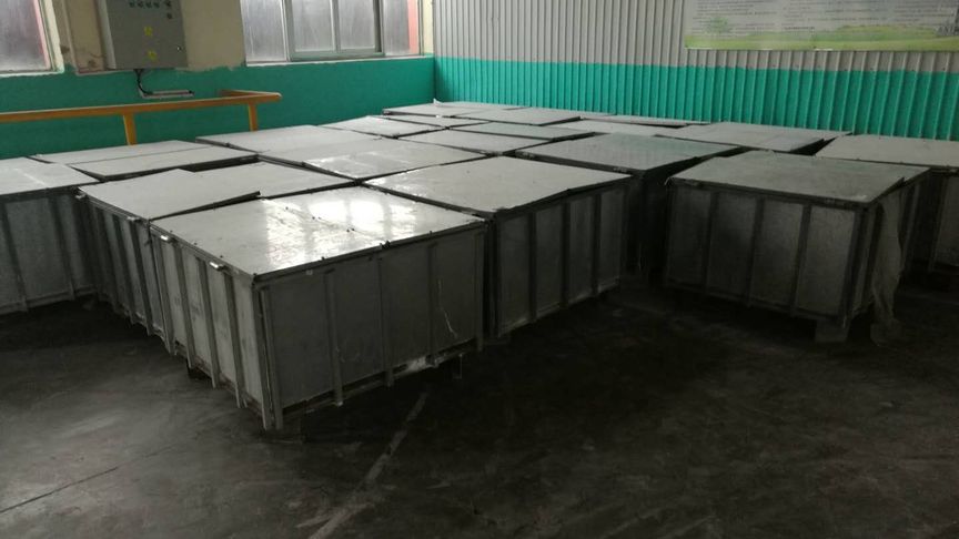 带你近距离观察SMC模压水箱板的生产制作工艺