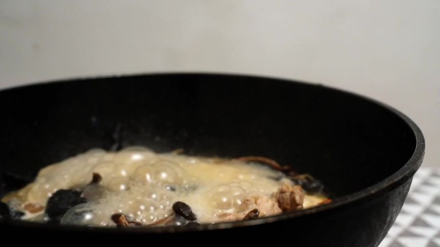 桂圆红枣乌鸡汤,周末给自己做顿好吃的～#食谱分享