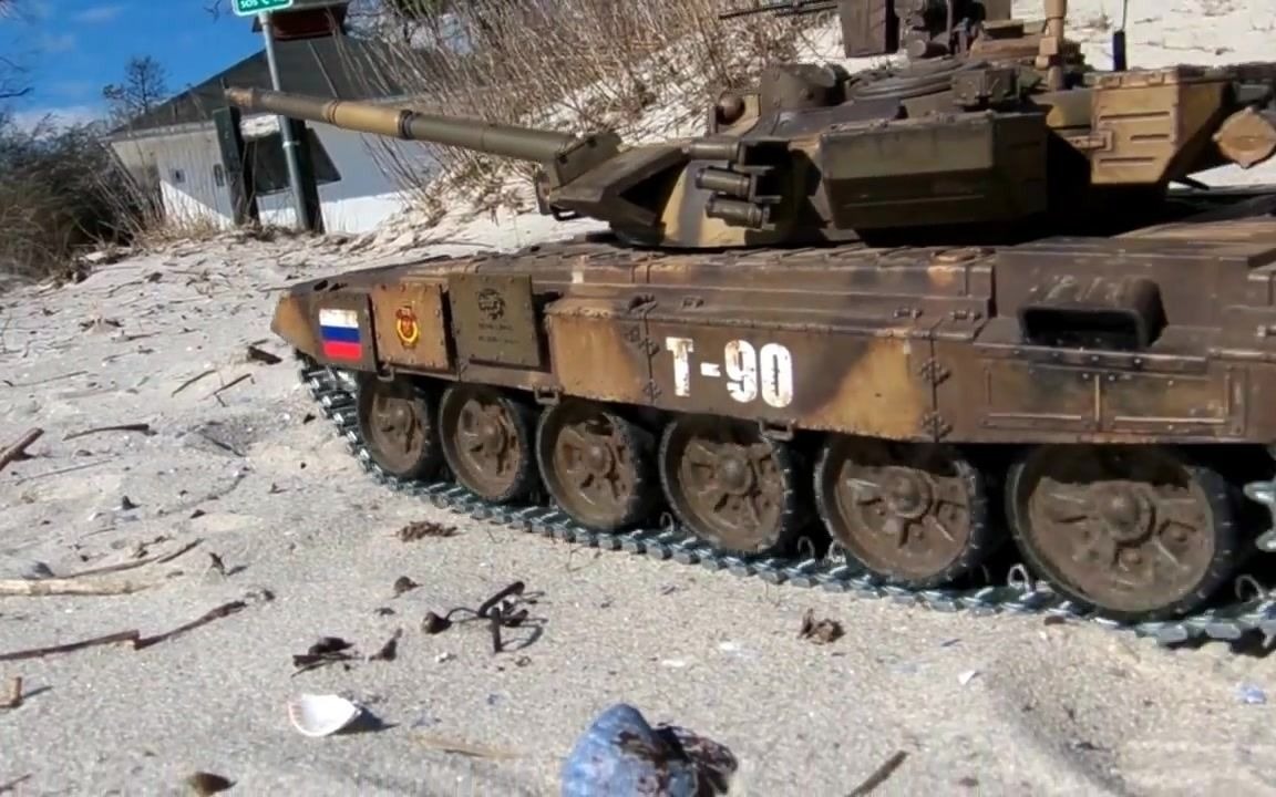 坦克世界:T-90 全金属履带 坦克模型 沙地越野,