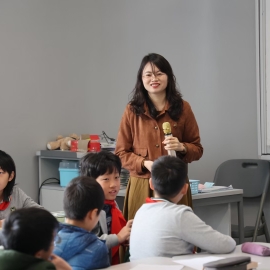 慧悦童心严老师 