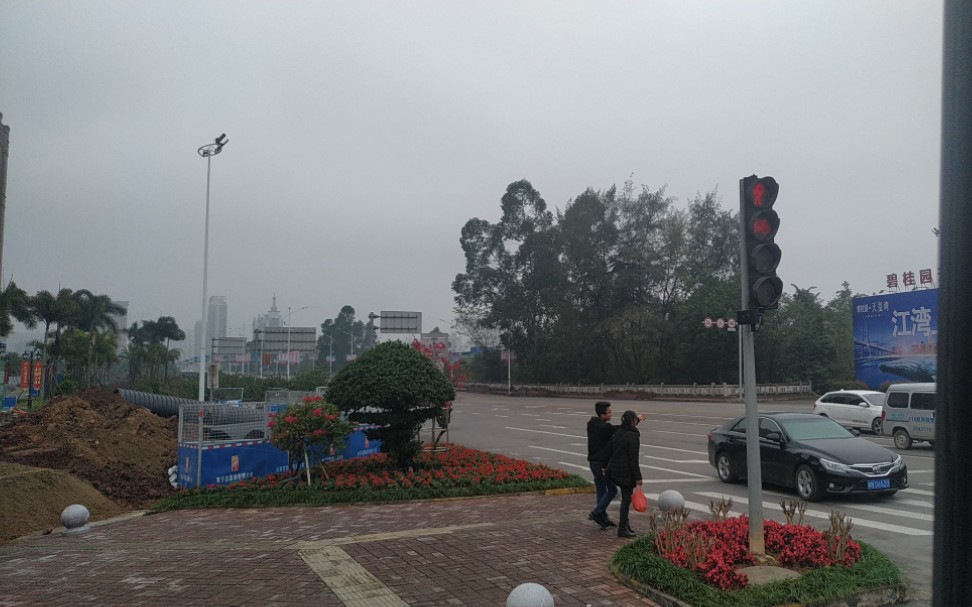 ...式行人过街信号灯,还有了盲人钟?实拍永福扬帆/扬帆子材东路口路口...