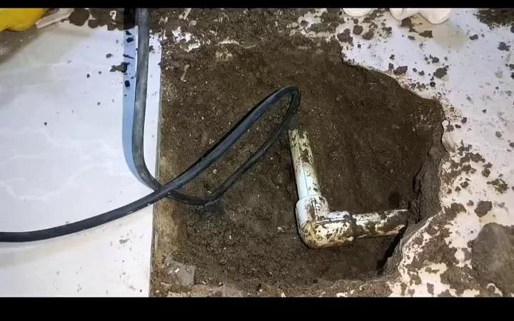 厨房水管漏水维修,精准定位