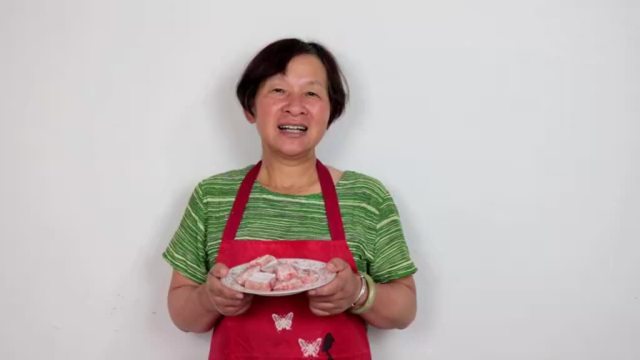 排骨汤最简单的做法,不用掌握火候,简单几步,汤汁浓稠软烂入味