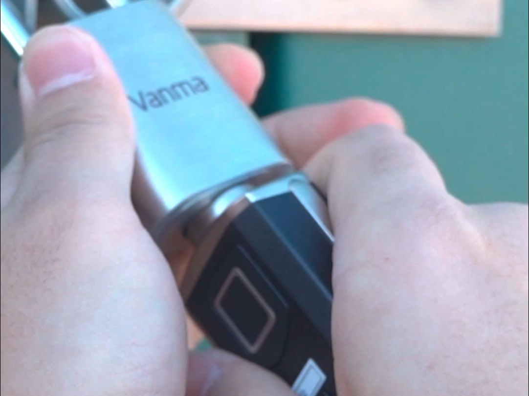 一款应用在工业上的智能锁!