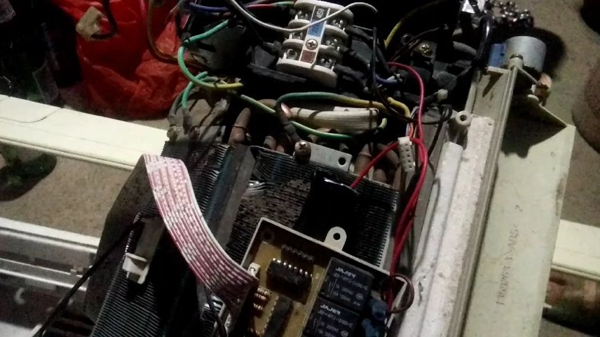 十年家电制冷维修师傅教你怎么改空调万能板
