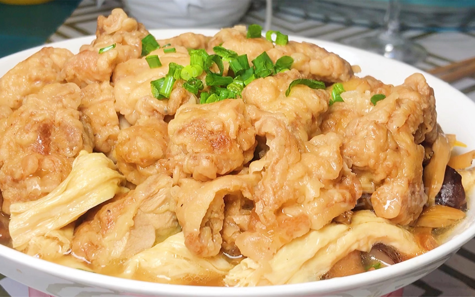 农家风味宴席菜、香蒸鸡块,两招教会你。