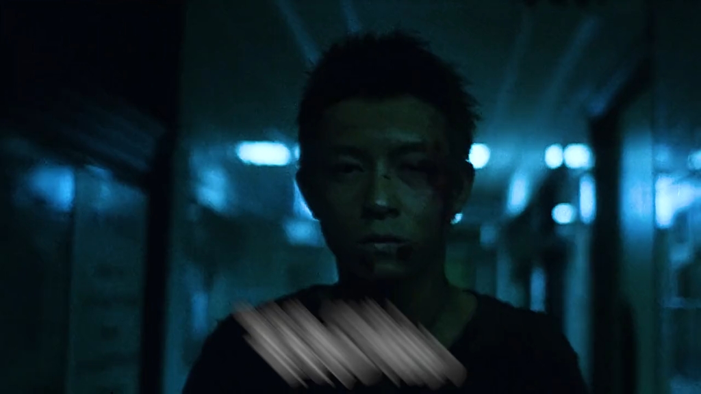 “微信转账300块帮我回到香港”