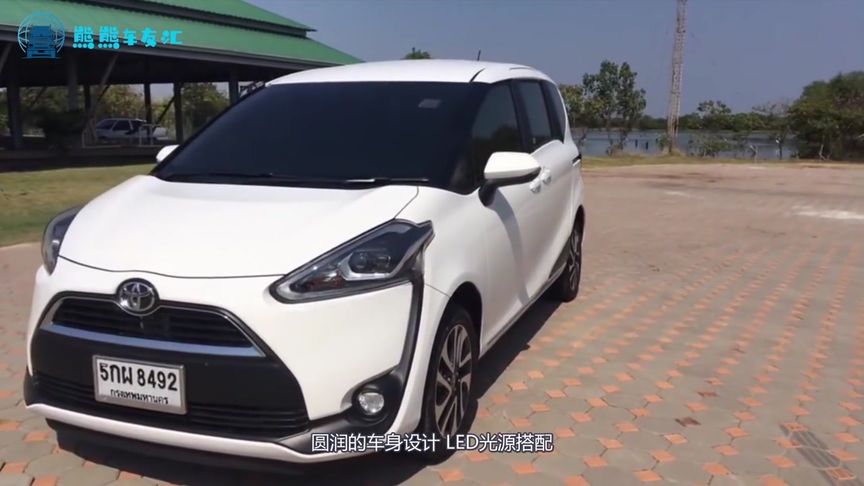 丰田亮出“杀手锏”新款面包车4万起,侧滑门加7座,五菱地位不保