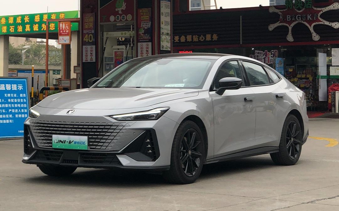 长安UNI-V iDD亏电油耗实测!先来看纯高速的