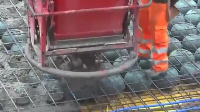 这钢筋混凝土里放入的是什么东东 起什么作用