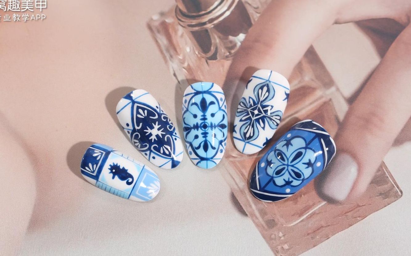 【美甲教程】天青色等烟雨,而窝在等你交青花瓷作业