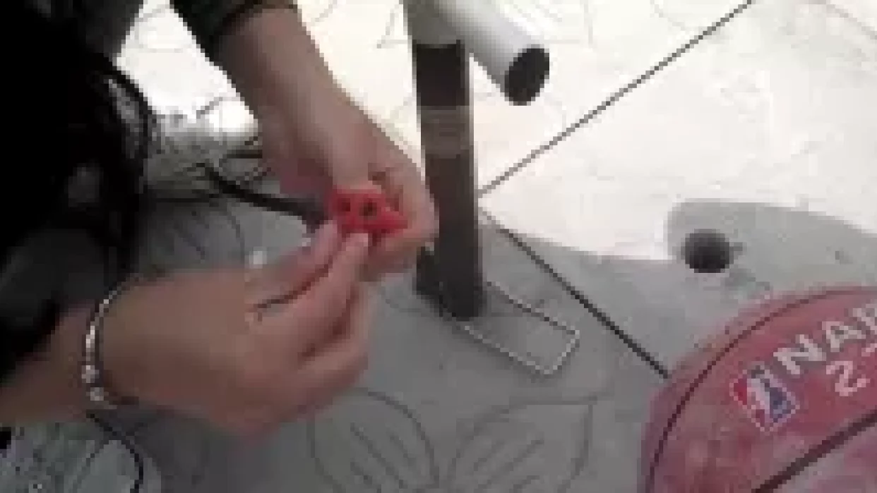 安耐打气筒双嘴使用方法