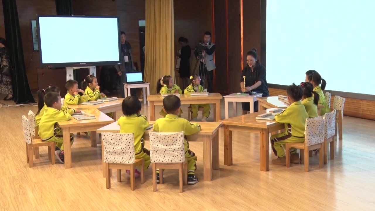 中班数学活动:动物建筑师长兴县龙山幼儿园 李芬