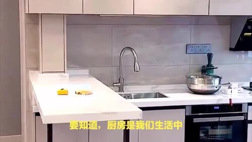 广东这户人家的厨房设计太惊艳!一进门就被迷住,高级感爆棚!