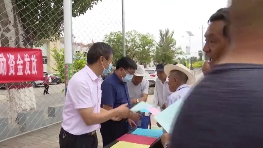区民政局开展惠民殡葬政策宣传活动