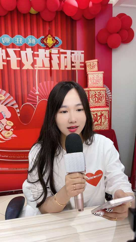 这世界那么多人,让我遇到你们~