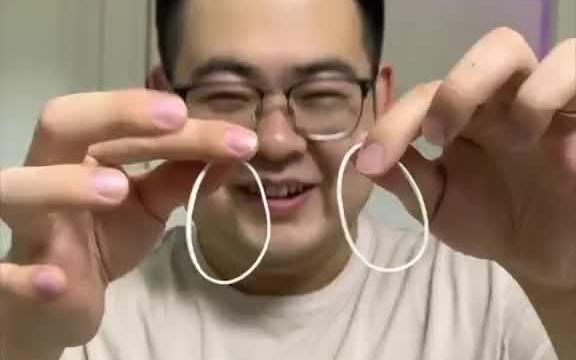 人人都能学会的简单皮筋魔术