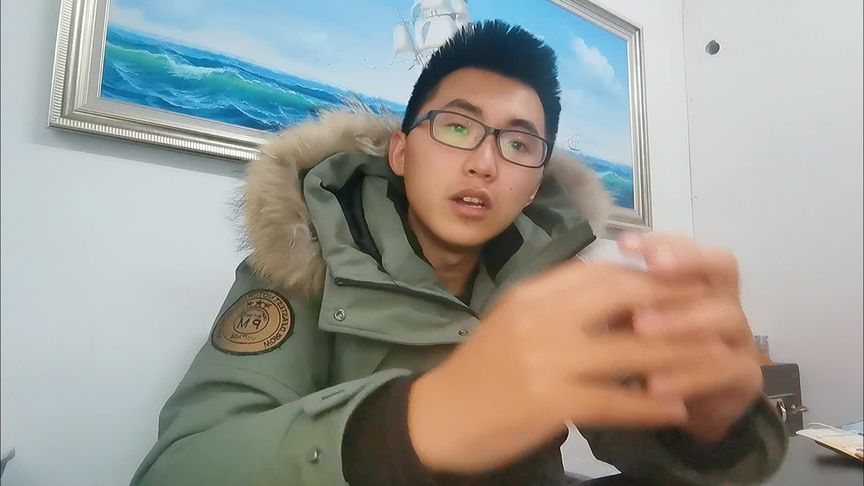 空姐都会拿金卡爸爸,白金卡爷爷来形容贵宾旅客