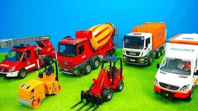 儿童玩具:商混车修补公路环卫车清理垃圾