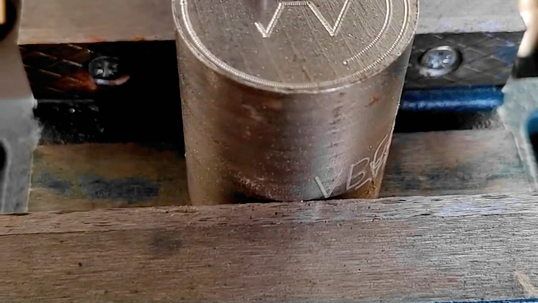 气动打标机,金属配件打标轻松完成