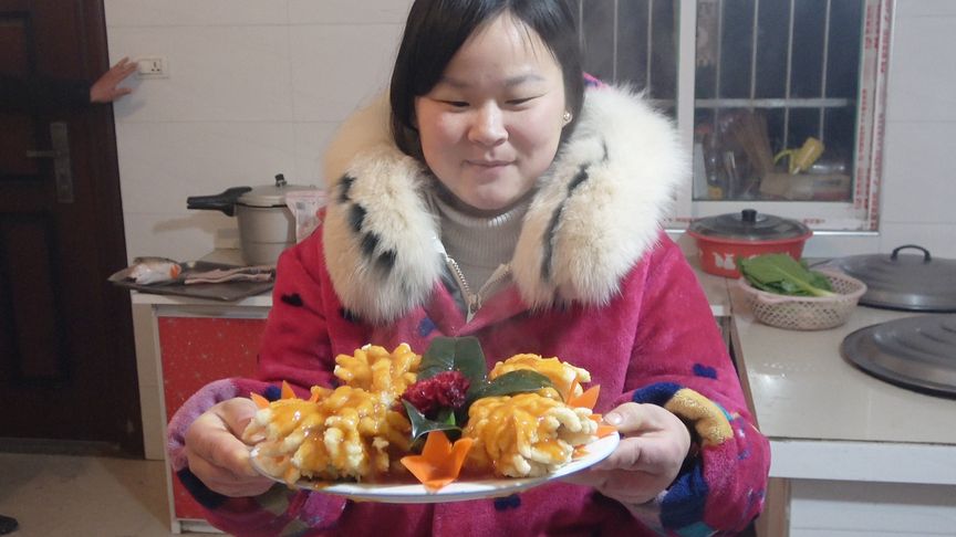 塘主晨晨:二哥又放大招了天天做好吃 ,小朋友们又要多吃两碗饭