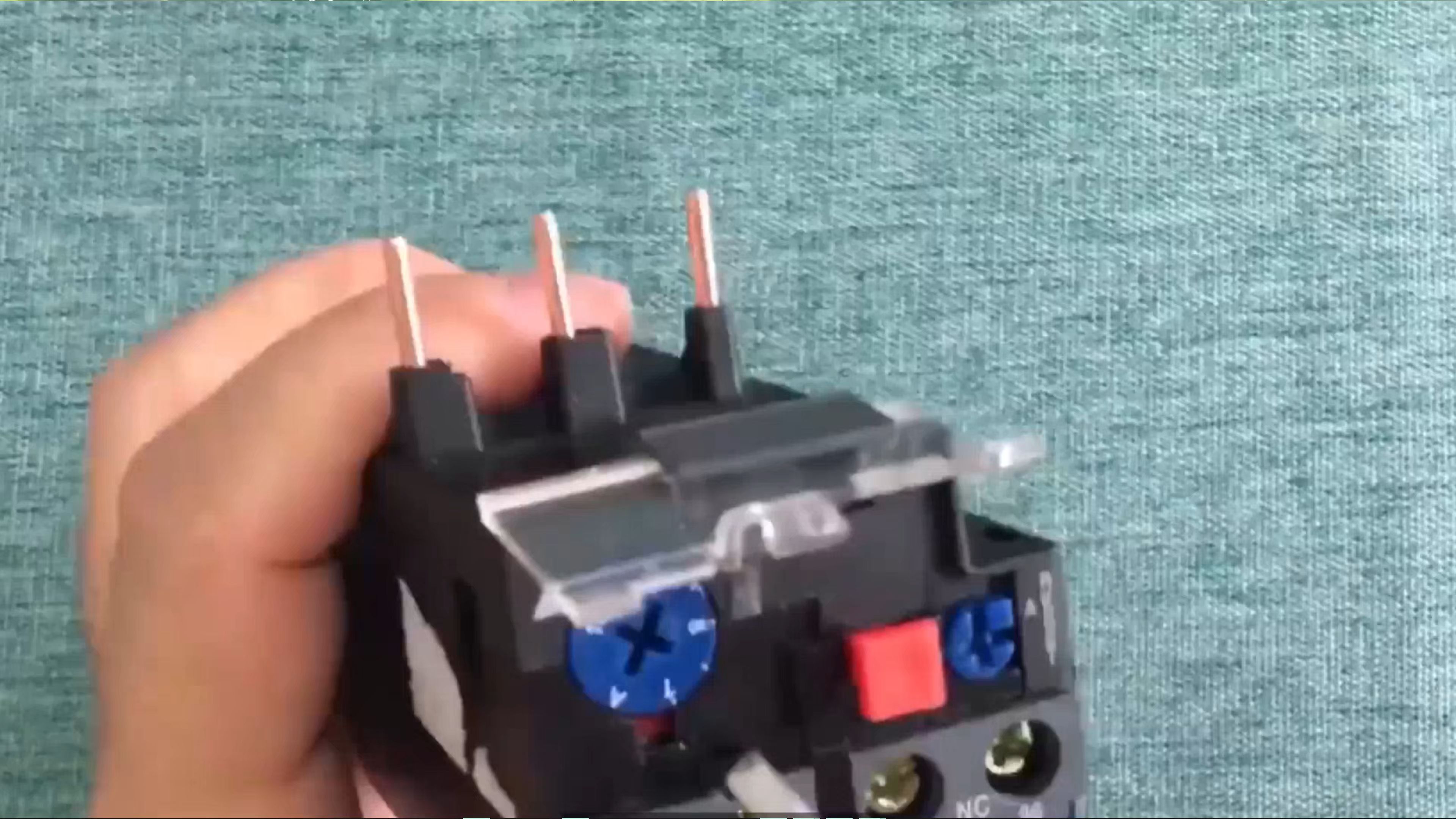 35KV及以下电气知识问答:热继电器有哪些作用?原理怎么解释??