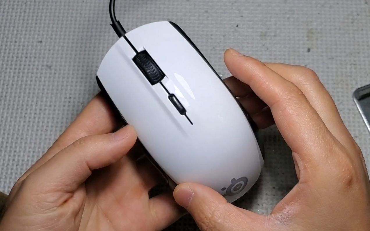 【帝亿电竞】赛睿RIVAL100鼠标拆解及微动更换视频教程