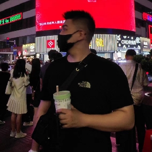 水漫天际 