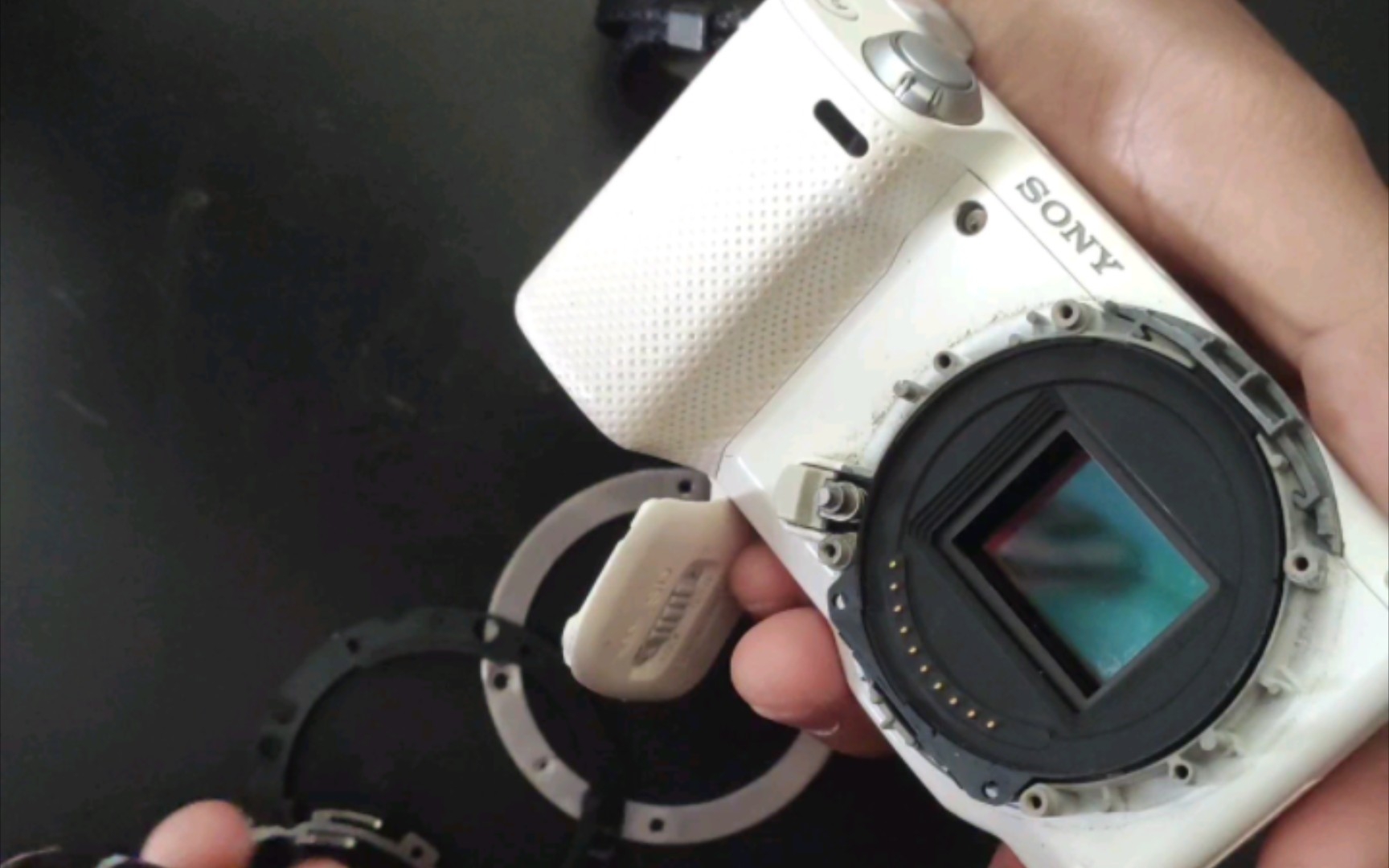 索尼nex5r 拆机不修