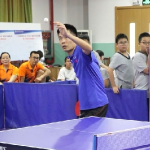 海亮教育招生黄老师 