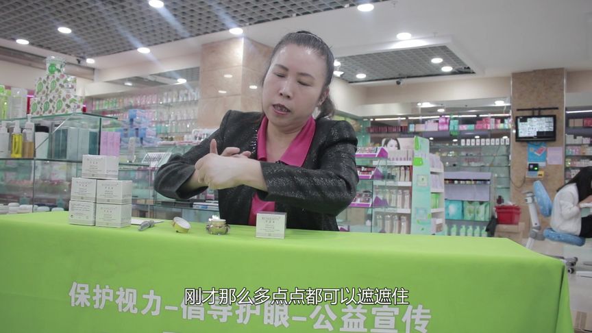 月霞姐推荐罗美诗贵妇膏,补水保湿美白遮瑕修复功效,效果非常好