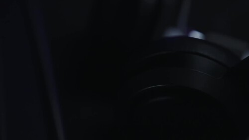 ...的验繁华都市中享受自己的音乐空间降噪耳机头戴飞利浦飞利浦fidelio