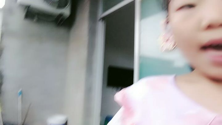 帮妈妈做家务的第一天。