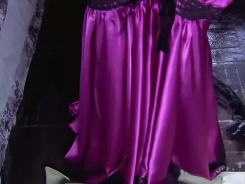 女特务使出失传已久的美人计汉奸命送当场