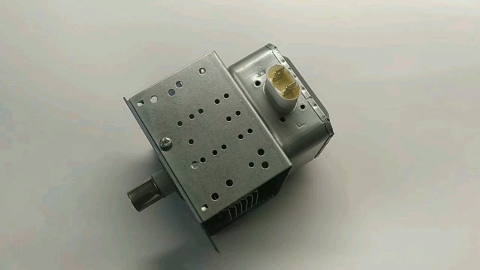 微波炉的核心元件,磁控管好坏判断和测量方法,只需要两步就可以