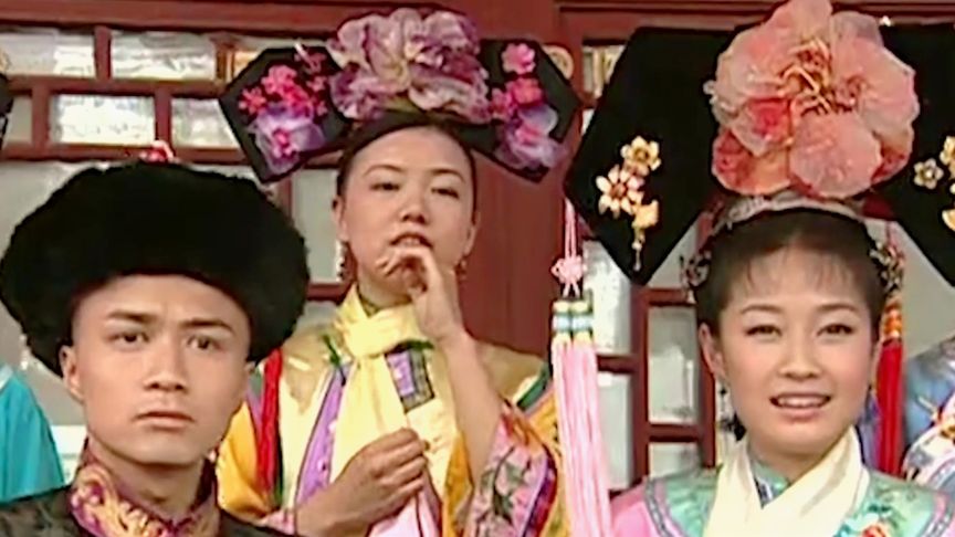 还珠格格:小燕子从树上掉了下来,永琪是不在乎吗?为何接不住