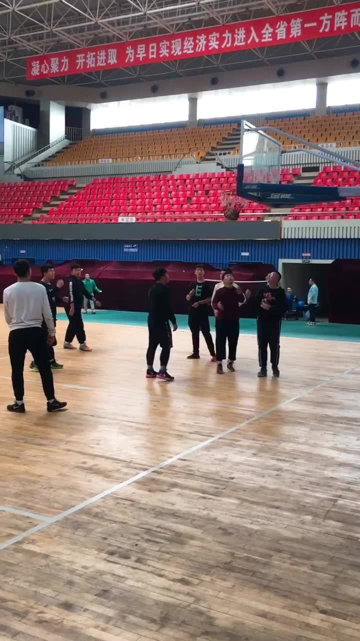 这怎么可能是加速呢~ 体育