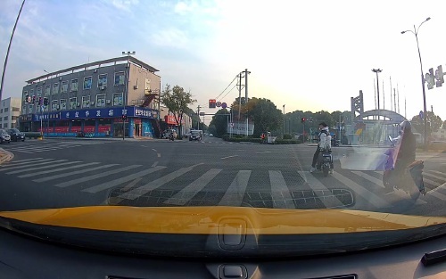 起飞失败交通事故警示录文明驾驶安全出行遵守交通规则文明出行出行...