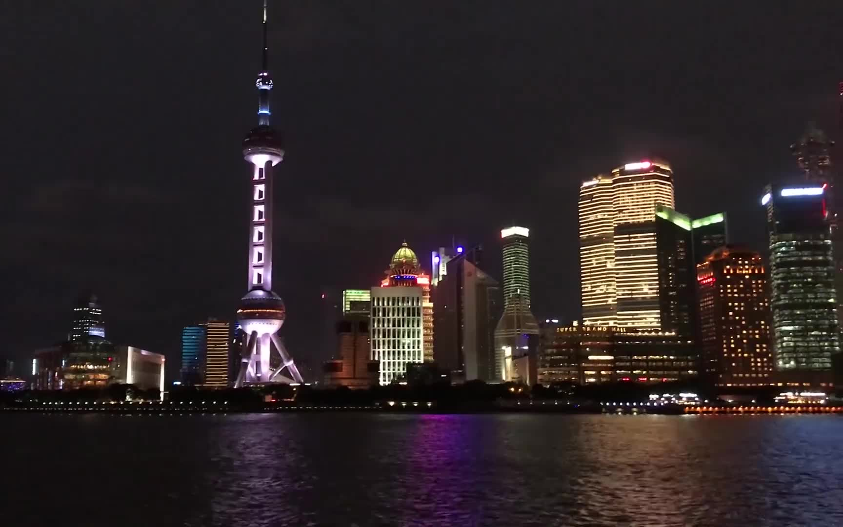 【0.5t】在上海的一天。