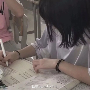 a开心的一一 
