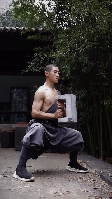 人在经历一些东西后 就会开始有信仰。