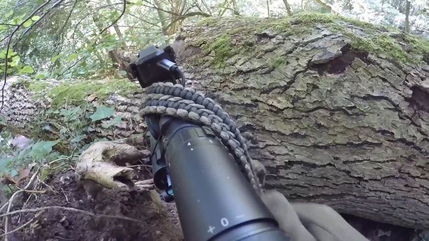 真人CS,这狙击手眼神是真犀利