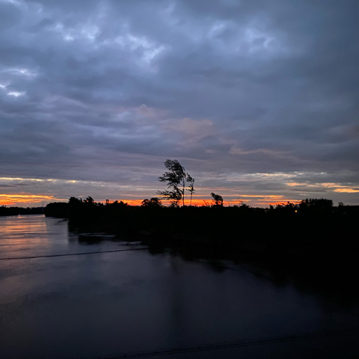 上岸能量补给点 